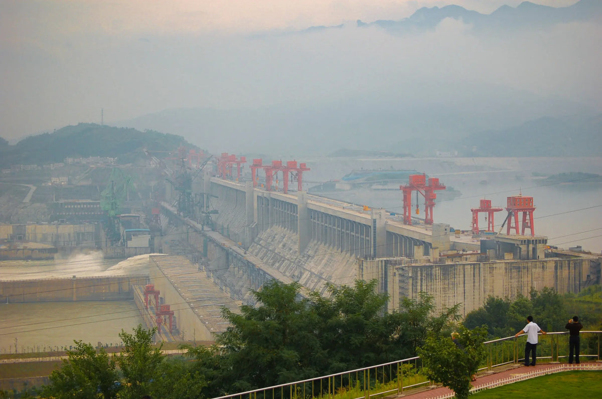 Majestic Power: The Three Gorges Dam on the Yangtze River – Tracy ...
